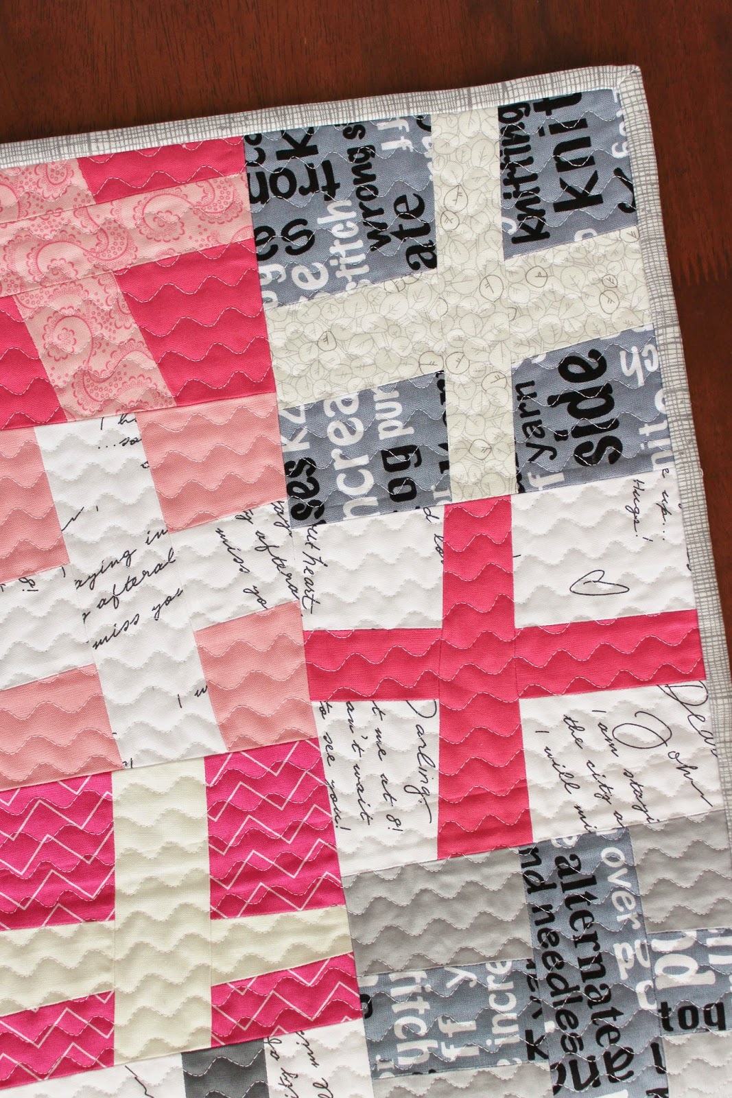 Teaginny Designs: Wonky Cross Quilt