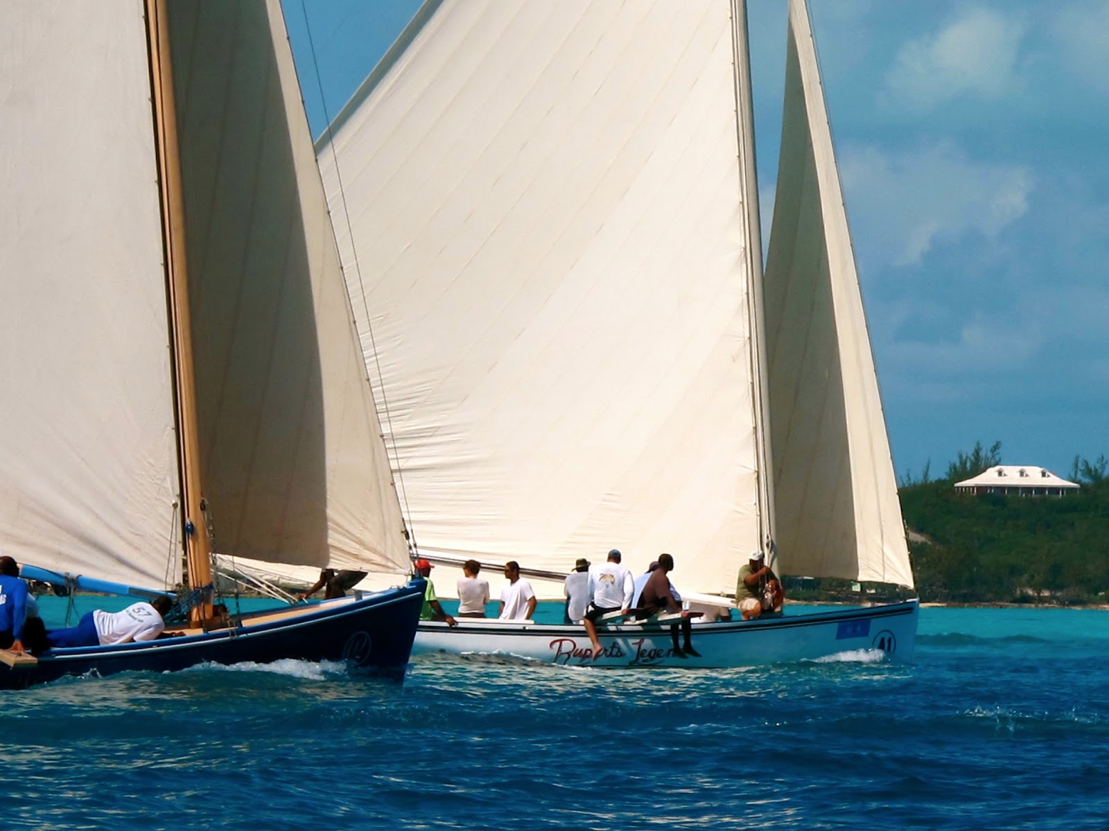 Windtraveler: Bahamian Sloop Sailing