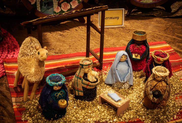 Enderle Travelblog: Nativities Around the World