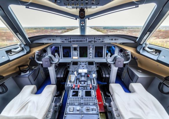 COMAC ARJ21 Specs, Engine, Cockpit, and Price - Airplane Update