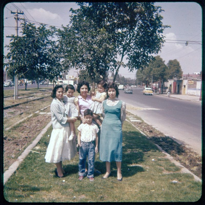 Everyday Life of Mexico City in 1957 Through Amazing Color Photos ...