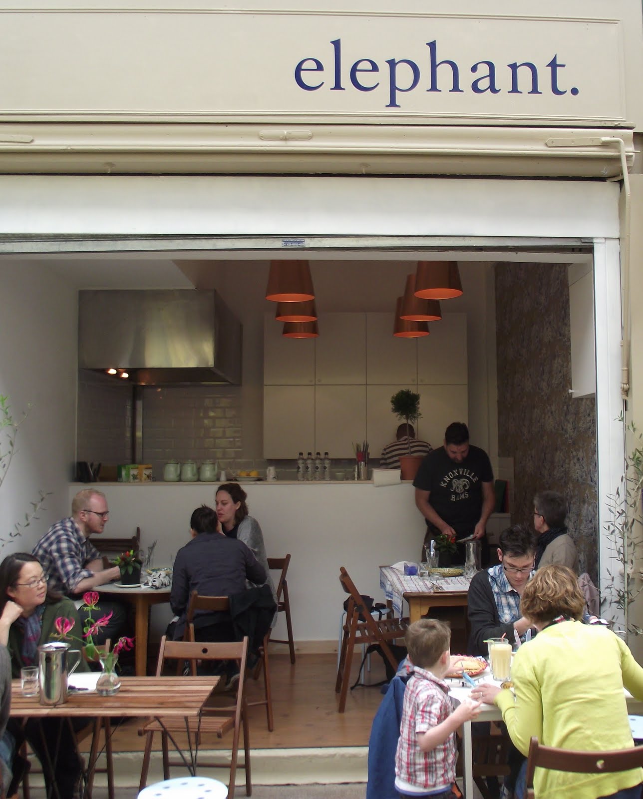 Elephant Cafe: Welcome to Elephant Cafe