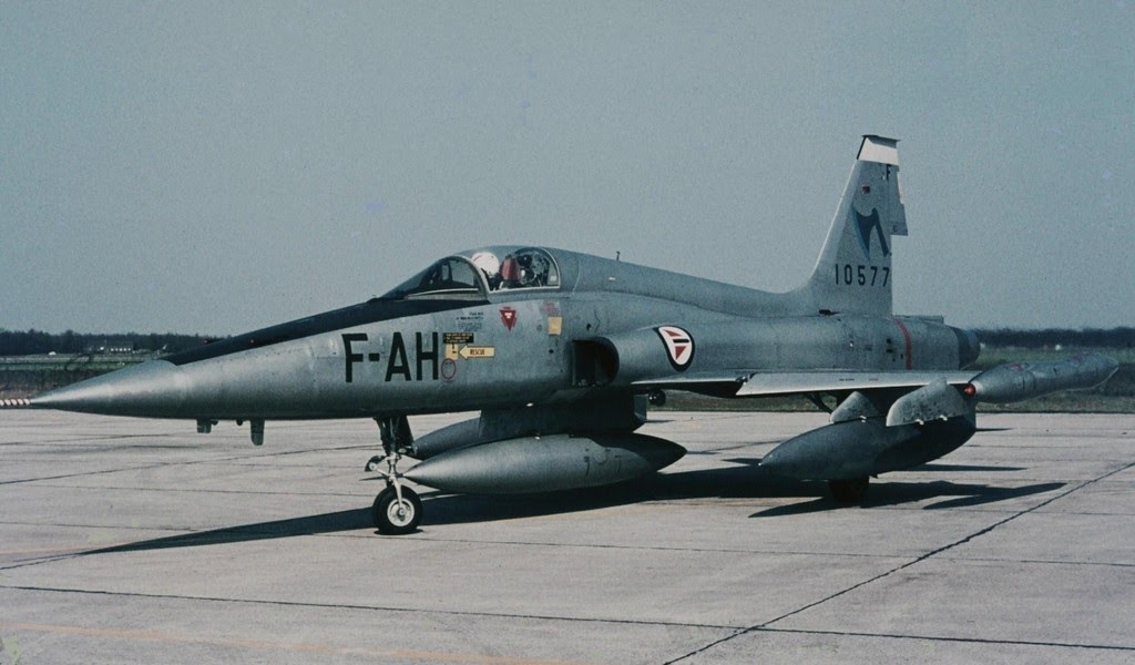 AVIÕES MILITARES: Northrop F-5 Freedom Fighter / Tiger II