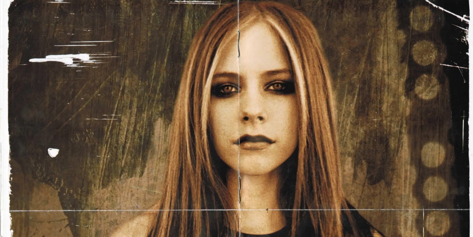 Under My Skin - Avril Lavigne | BookletLandia.it