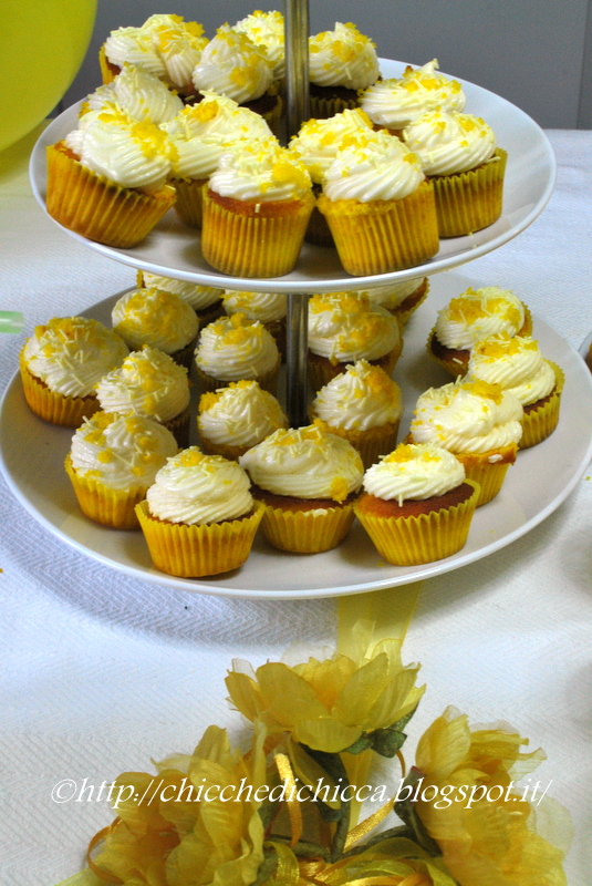 Le chicche di chicca: Yellow Sweet Table & Yellow Velvet Cupcake