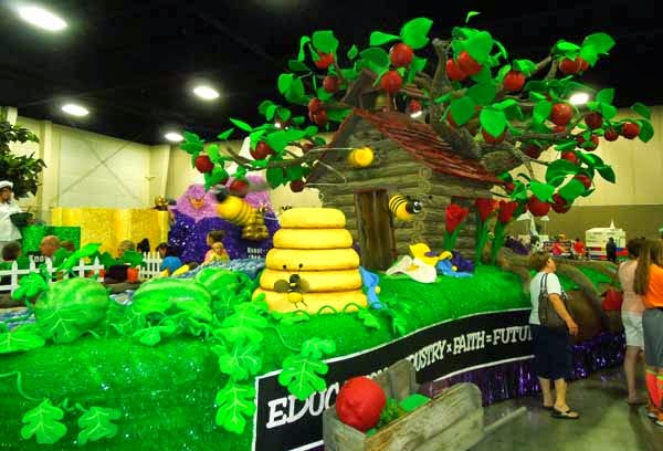 Artwife Needs a Life: Days of '47 Float Preview 2014