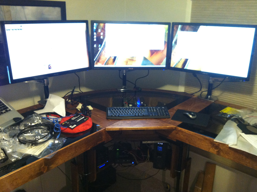 Loren's Projects: The Computer Desk