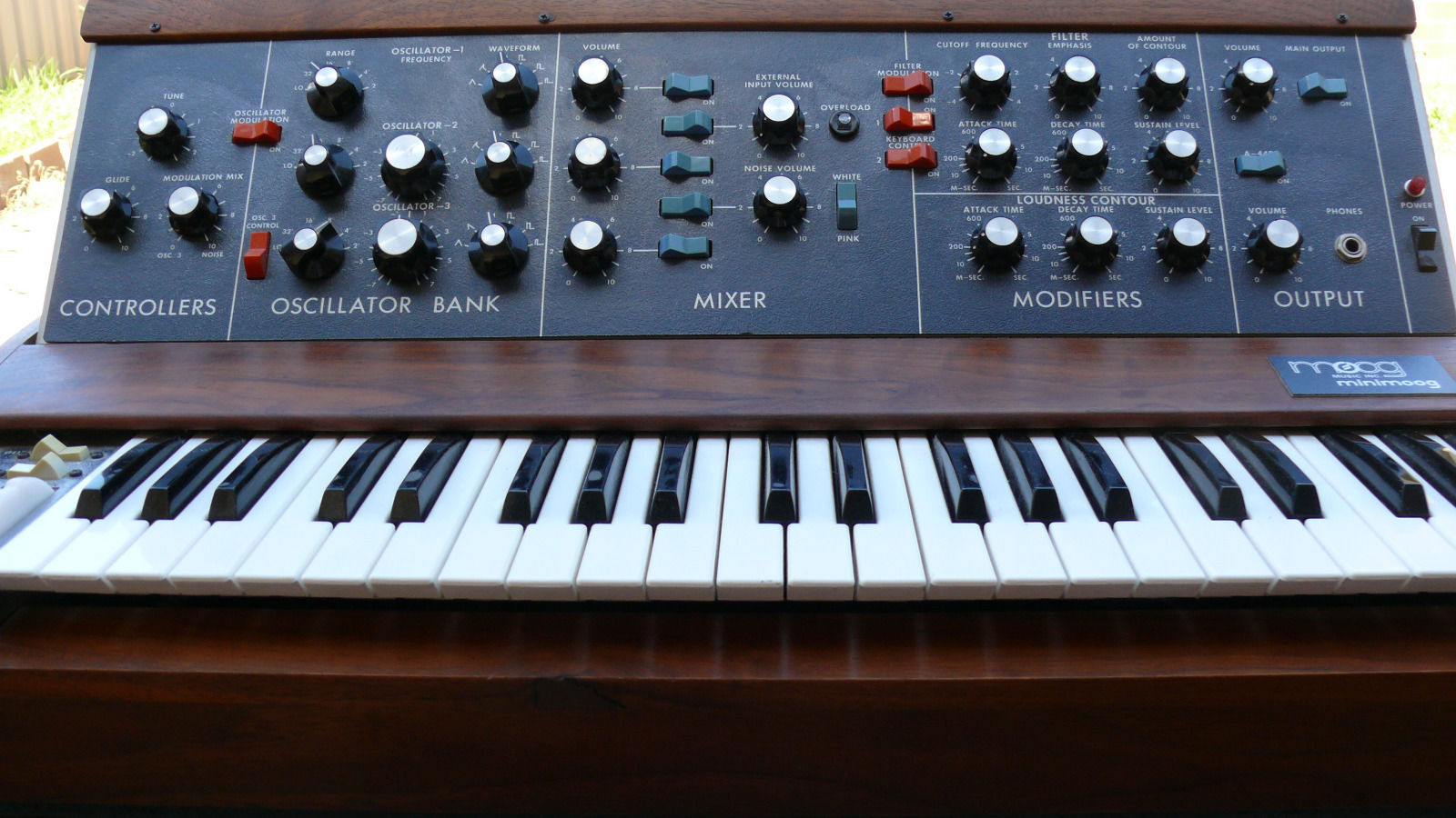 MATRIXSYNTH: Moog Minimoog Model D SN T2643E