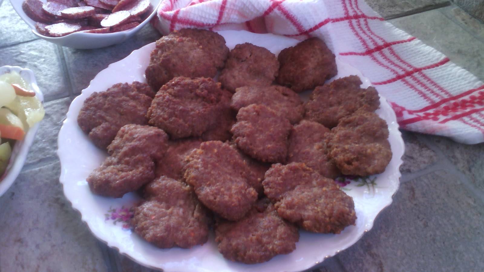 U kuvanju masta pravi svasta: ALEKSANDRIN RODJENDANSKI RUCAK