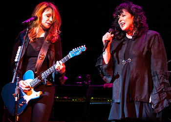 Concert Review: Heart at The Beacon Theater- New York City 10/3/12
