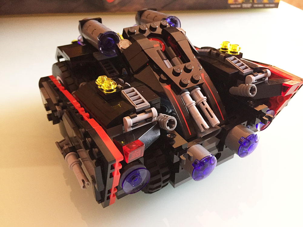 LEGO Ultimate Batmobile, la recensione fischiettando la sigla di ...