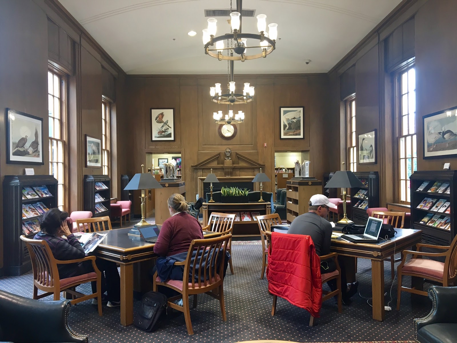 Lake Forest Library: How the Library Can Help Your Small Business