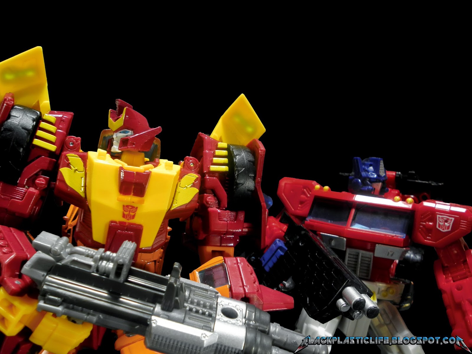Black - Plastic - Life: Transformers Cloud TFC-A03 Hot Rodimus ...