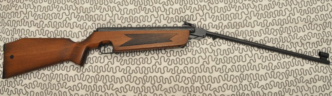 Piratices: Review - Slavia 631 Mod. 77 Lux