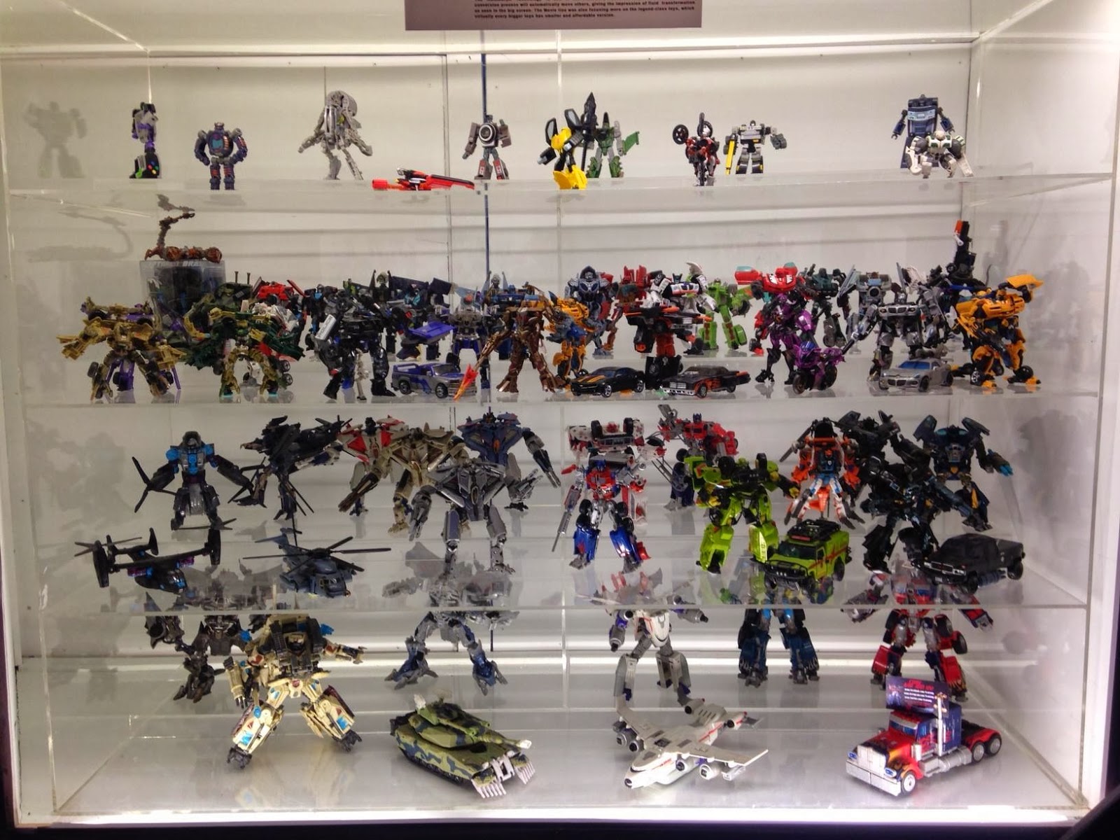 Transformers Live Action Movie Blog (TFLAMB): Transformers Expo ...