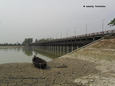 Feni: Mohuri Project – Lonely Traveler