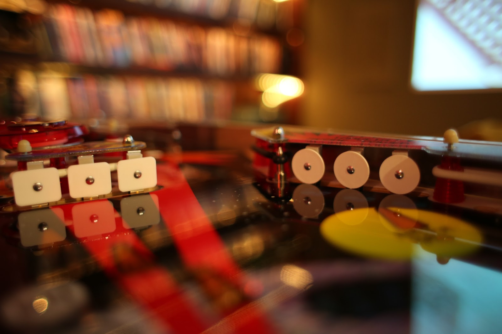 Pinball Chameleon's Guide to DIY Pinball Machine Construction: The ...