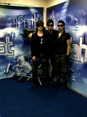 The Hitz: Foto Lee Jeong Hoon, Irwan, dan Ferdinand HITZ