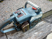VINTAGE CHAINSAW COLLECTION: HOMELITE GROUP OF SAWS.