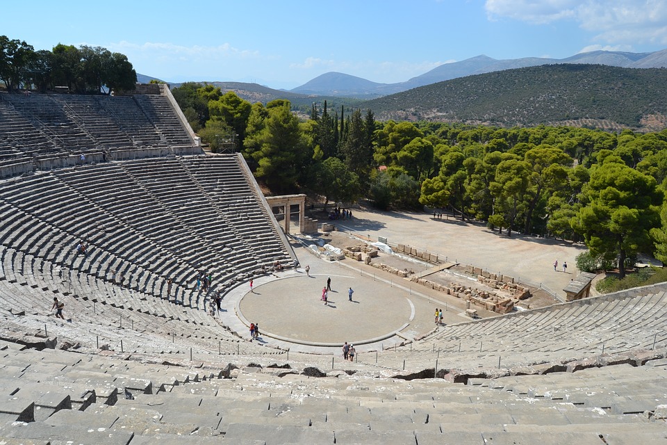 Αρχαία Ελλάς: Τα φαραωνικά έργα της αρχαιότητας. Ποια από αυτά είχαν ...