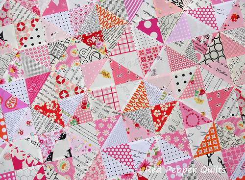Red Pepper Quilts: [workinprogress] Hourglass Quilt