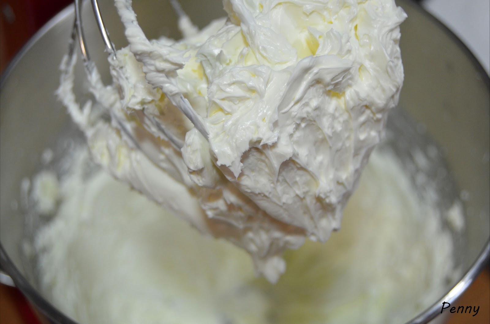 El Rincón de la Mariposa: Swiss Merengue Buttercream