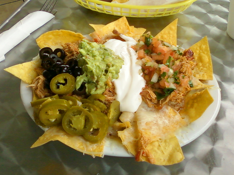 Finding My Favorite Nachos...: Orale (Campbell): Small Chicken Nachos