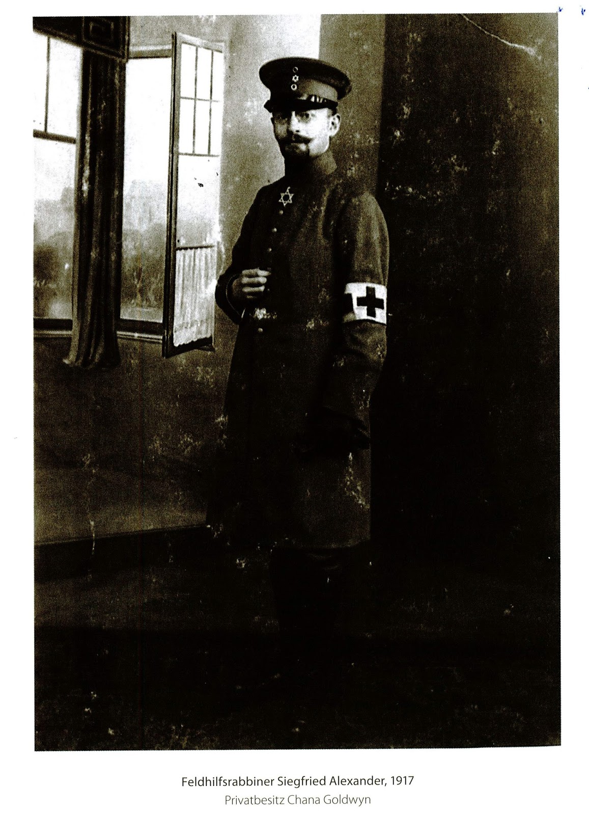 The Philippi Collection: Head Coverings of the Jewish Feldrabbiner ...