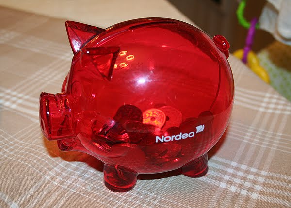 marias skriblerier: Nordea-sparegrisen som ble NY!!!