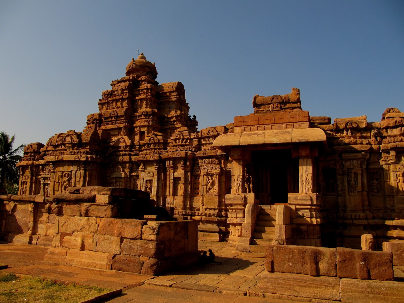 My "Earthly" Experiences: Heritage Tour Of Karnataka : Badami, Aihole ...