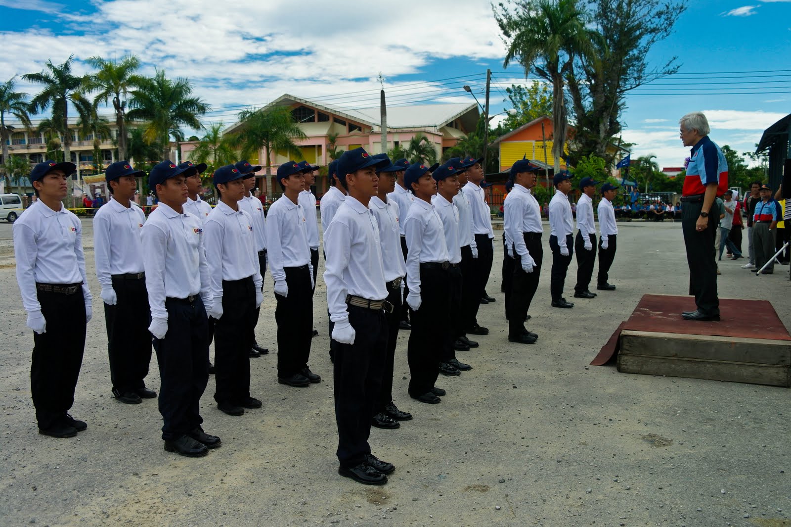 Arkib News Utusan Sarawak cawangan Sri Aman: SMK BM Saratok juara ...