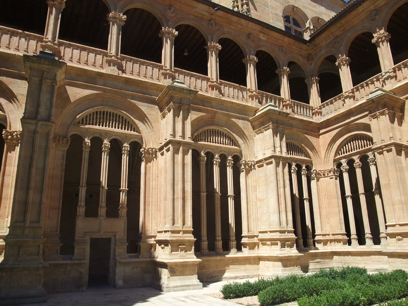 Buscando Montsalvatge: SALAMANCA. Convento dominico de San Esteban