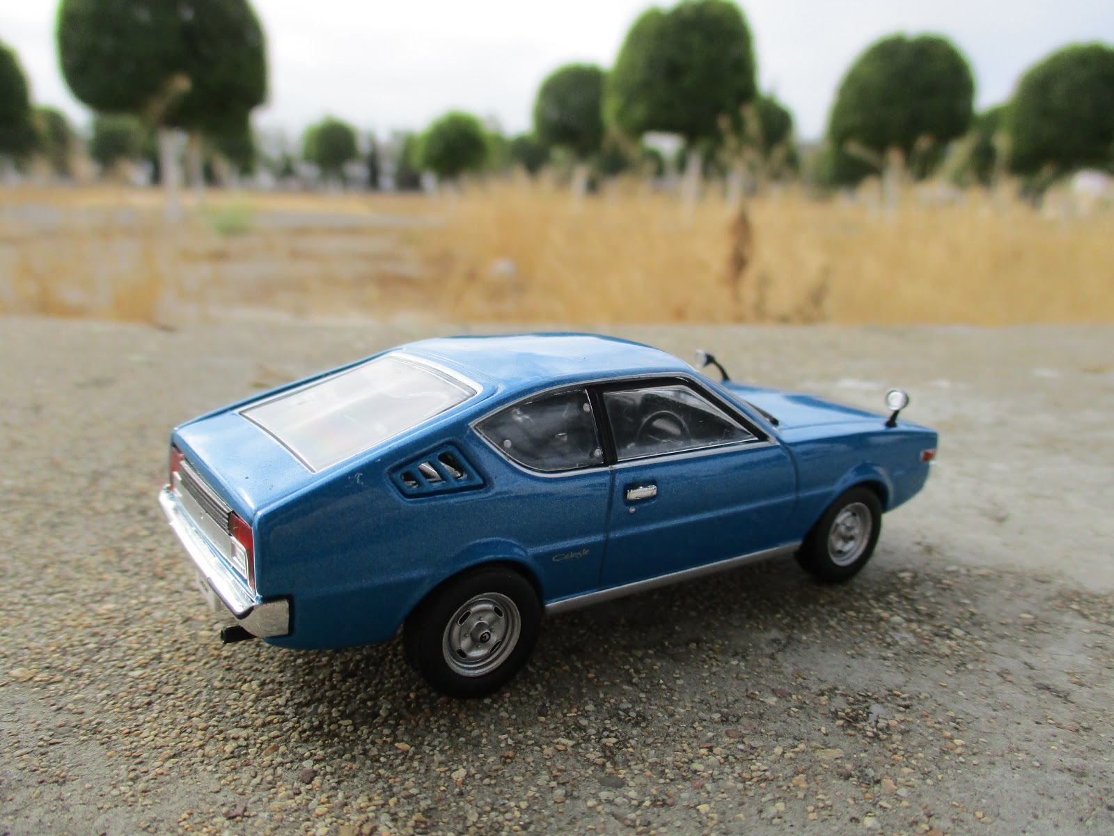 El Garaje Algabeño: Mitsubishi Lancer A70 Celeste de NOREV