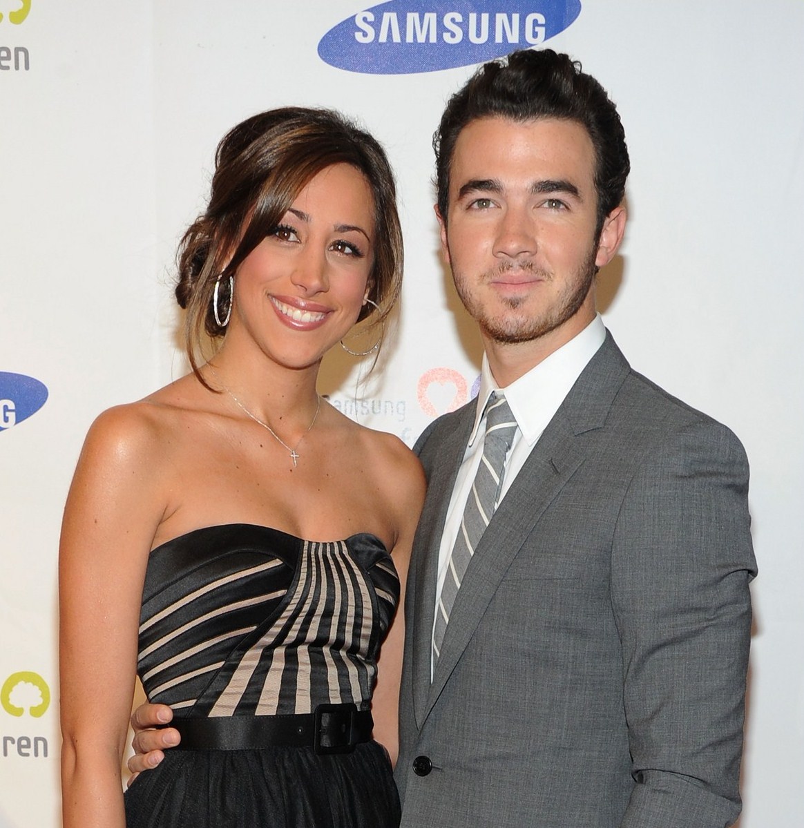 We Always Love Jonas Brothers: Kevin Y Danielle Jonas en la gala ...