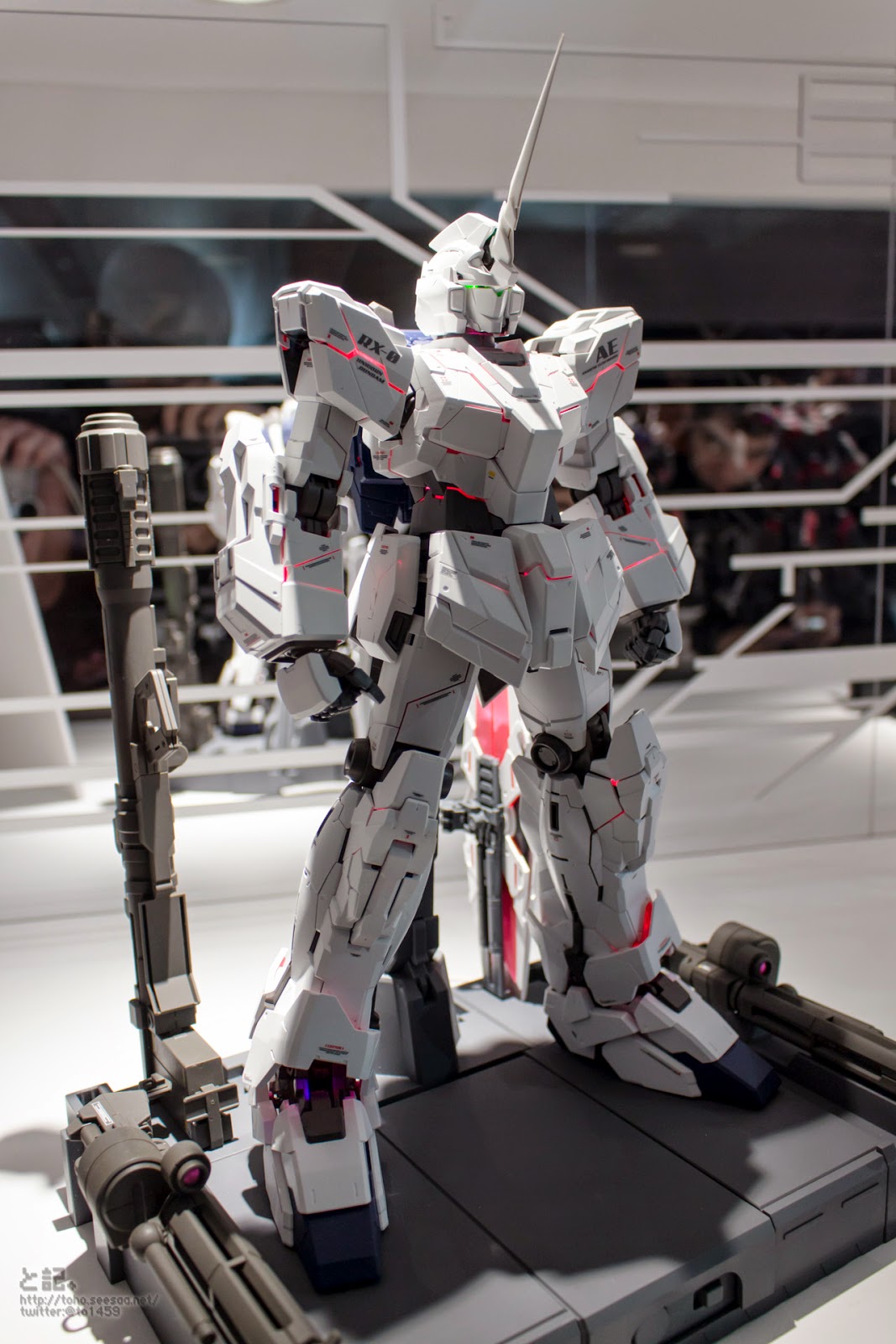 Here's the PG Unicorn LED Set : r/Gunpla