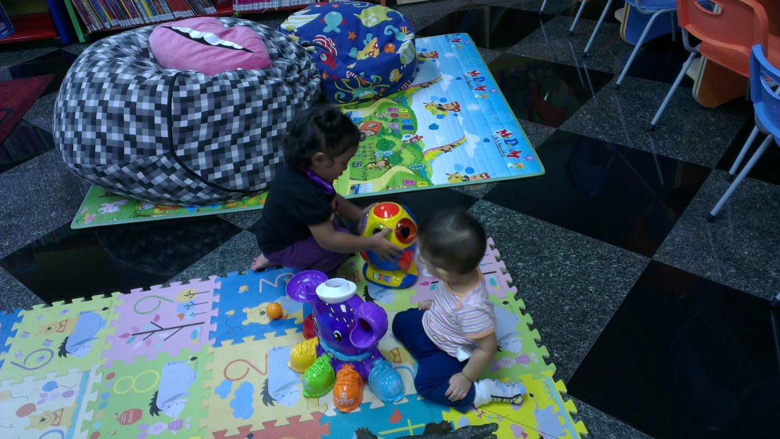 育儿 | MBPJ Library ~ Playground ~ Part 2 - Angel(Poi Woon)の健康|理财~ 分享博客