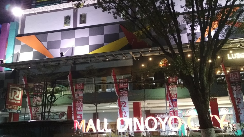 Cara Pesan dan Naik Gojek Grab di Mall Dinoyo Malang yang Aman