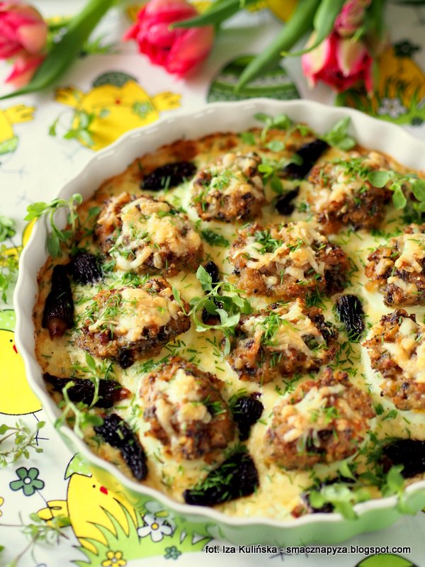 Smardze, wiosenne grzyby. Co przygotować ze smardzów? | Smaczna Pyza