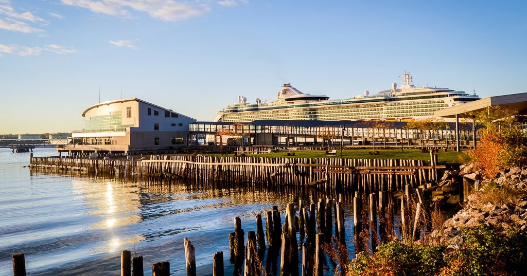 Corey Templeton Photography: Autumn on the Harbor