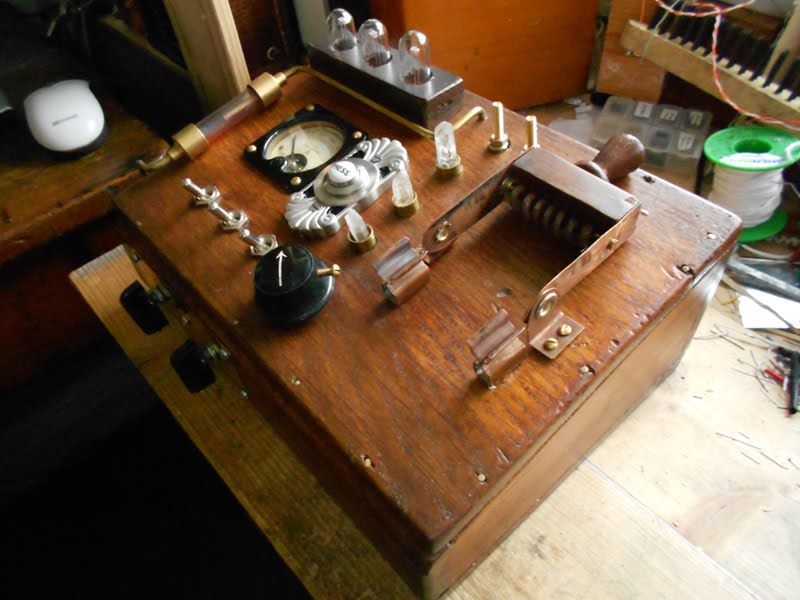 MATRIXSYNTH: Obtruta MK1 Steampunk Synth with Crystal LEDs