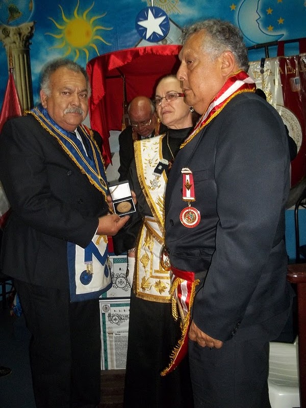 MASON PERU: GRAN LOGIA CONSTITUCIONAL DEL PERU EN MAGNA CEREMONIA ...