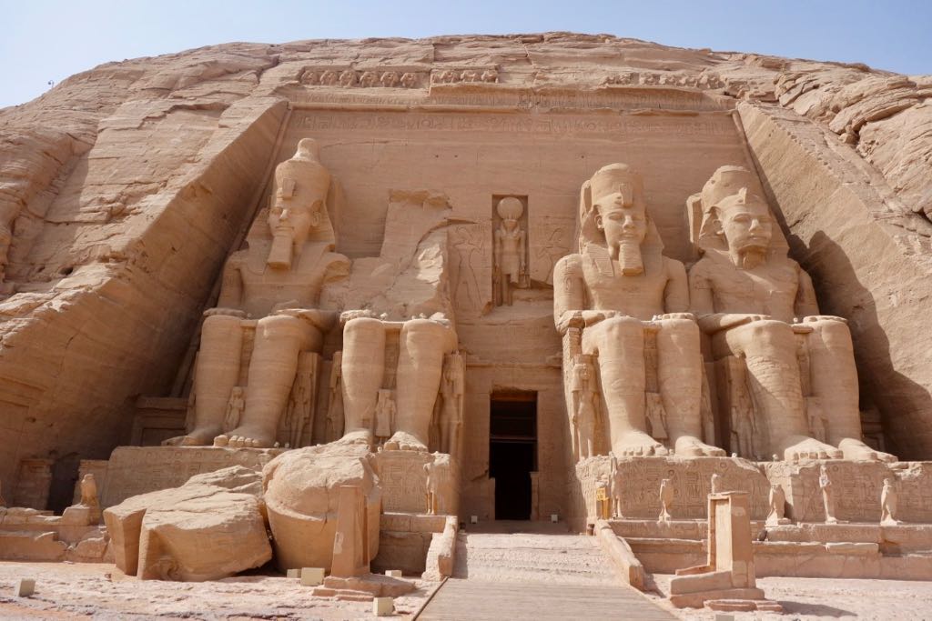 Musings on Life in Hong Kong: Ramses II's Temple at Abu Simbel