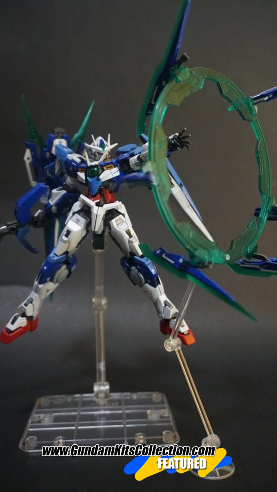 Custom Build: RG 1/144 00 Qan[T] Full Saber