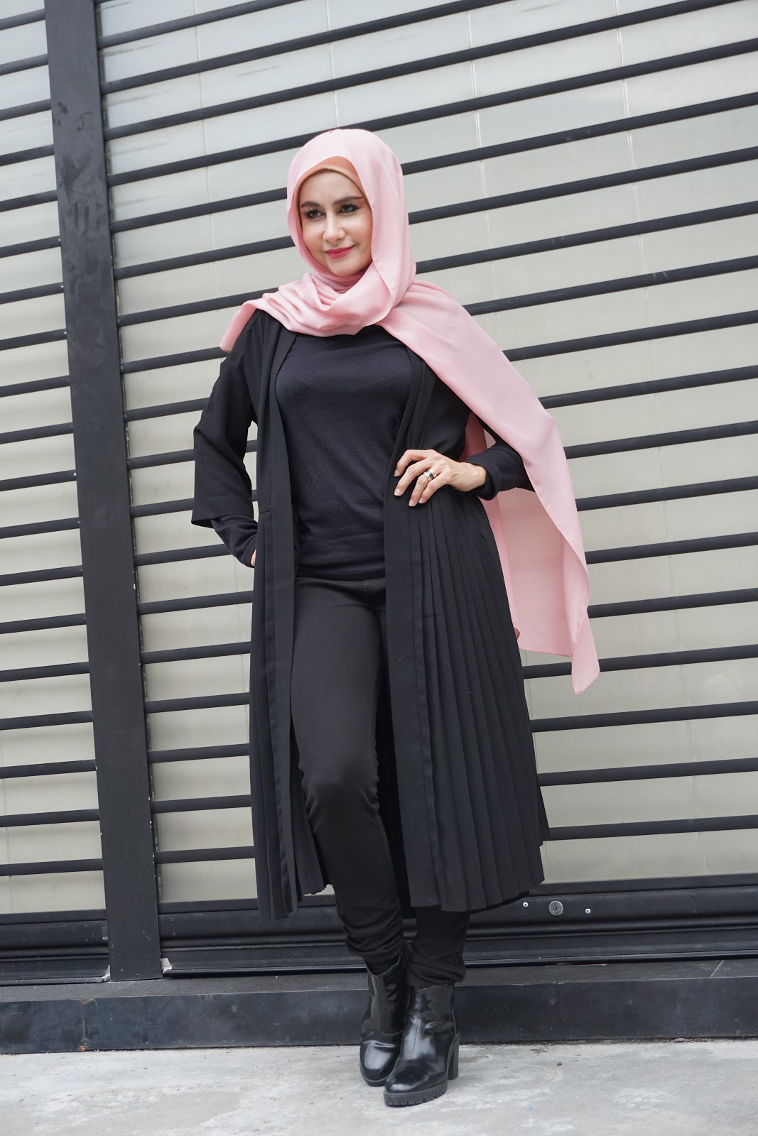 AZHARINA AZHAR YAKIN JOJIE MAMPU MENJAGANYA