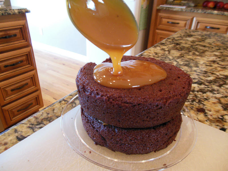 ALL THINGS DELICIOUS: Skor Bar Cake a.k.a. Better Than Anything Cake