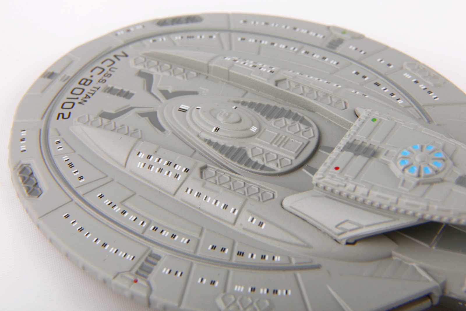 The Trek Collective: Review: The Official Starships Collection - USS Titan
