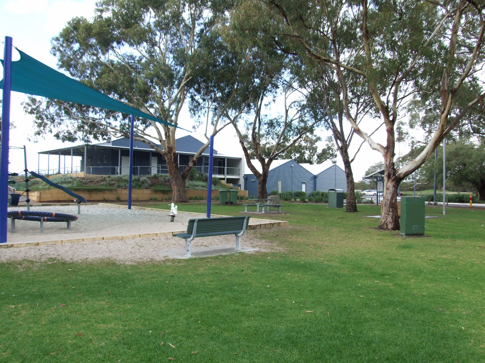 Sandy's Aussie Photoblog: Garvey Park in Belmont, Perth Western Australia