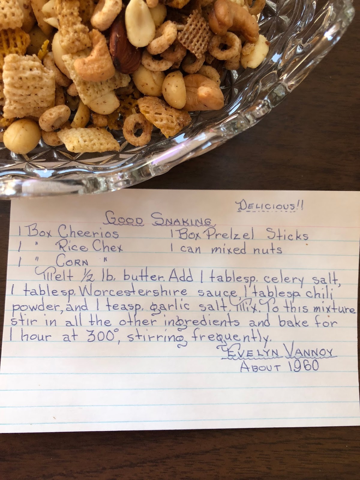 A Sunflower Life : Good Snacking from the Family Recipe File