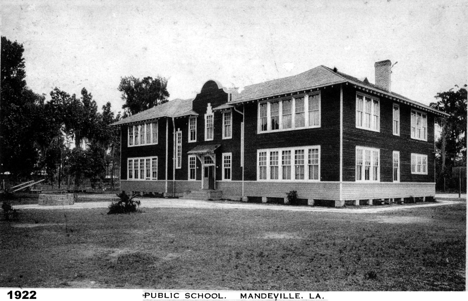 Tammany Family: Old Mandeville High School Photos