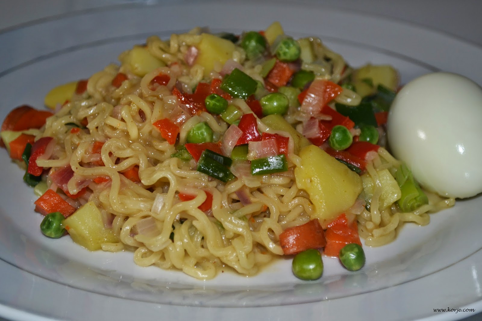 INDOMIE NOODLES WITH IRISH POTATO ~ Chef Naija